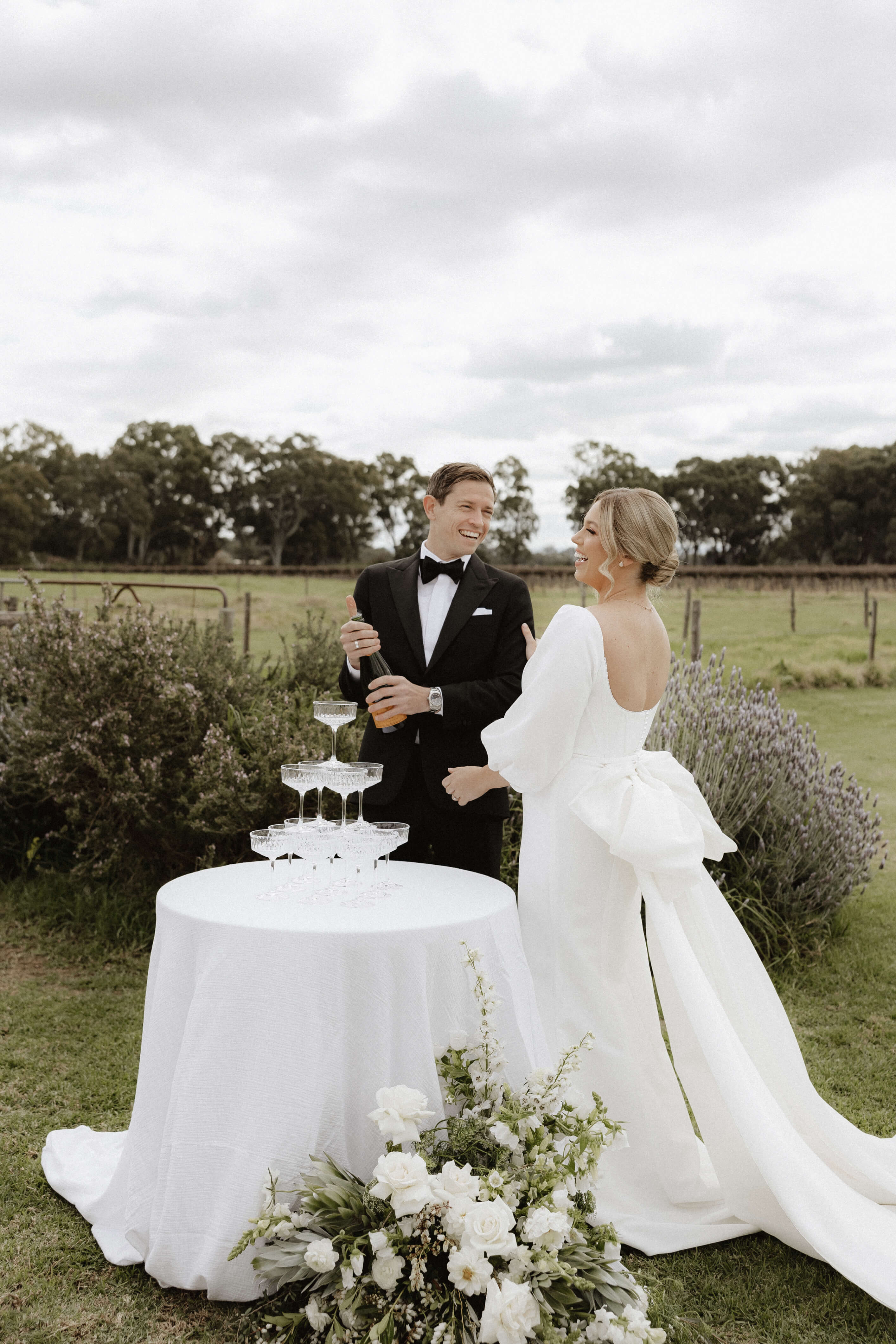 Tailored Wedding Suits: Explore Unique Customisation at Oscar Hunt