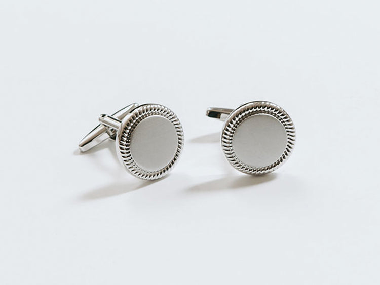 The Symbolism Behind Cufflinks: Reflecting Personal Style and Identity ...